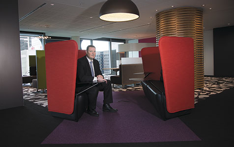 Exploring limits of collaborative workspaces