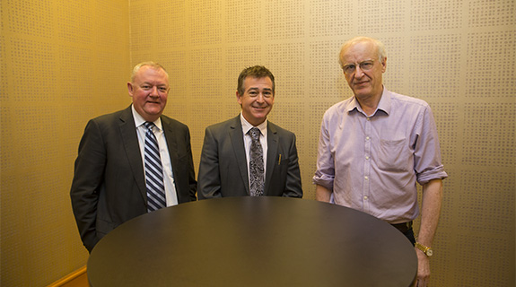 Sirius support for Independence takeover