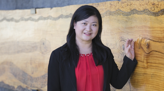 40under40: Oh building cultural bridges