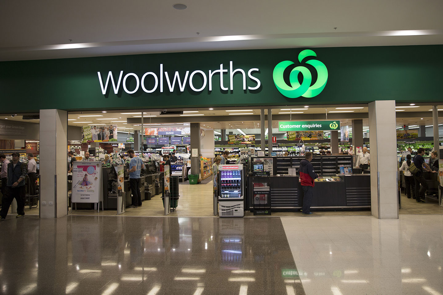 Woolies cuts ties with Masters board