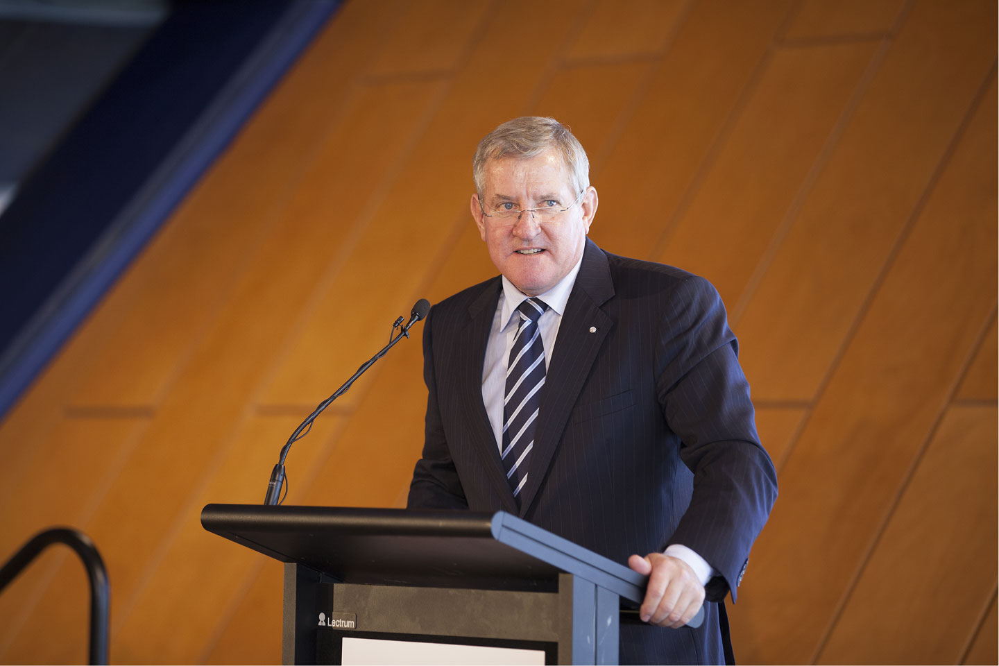 Macfarlane joins Woodside board