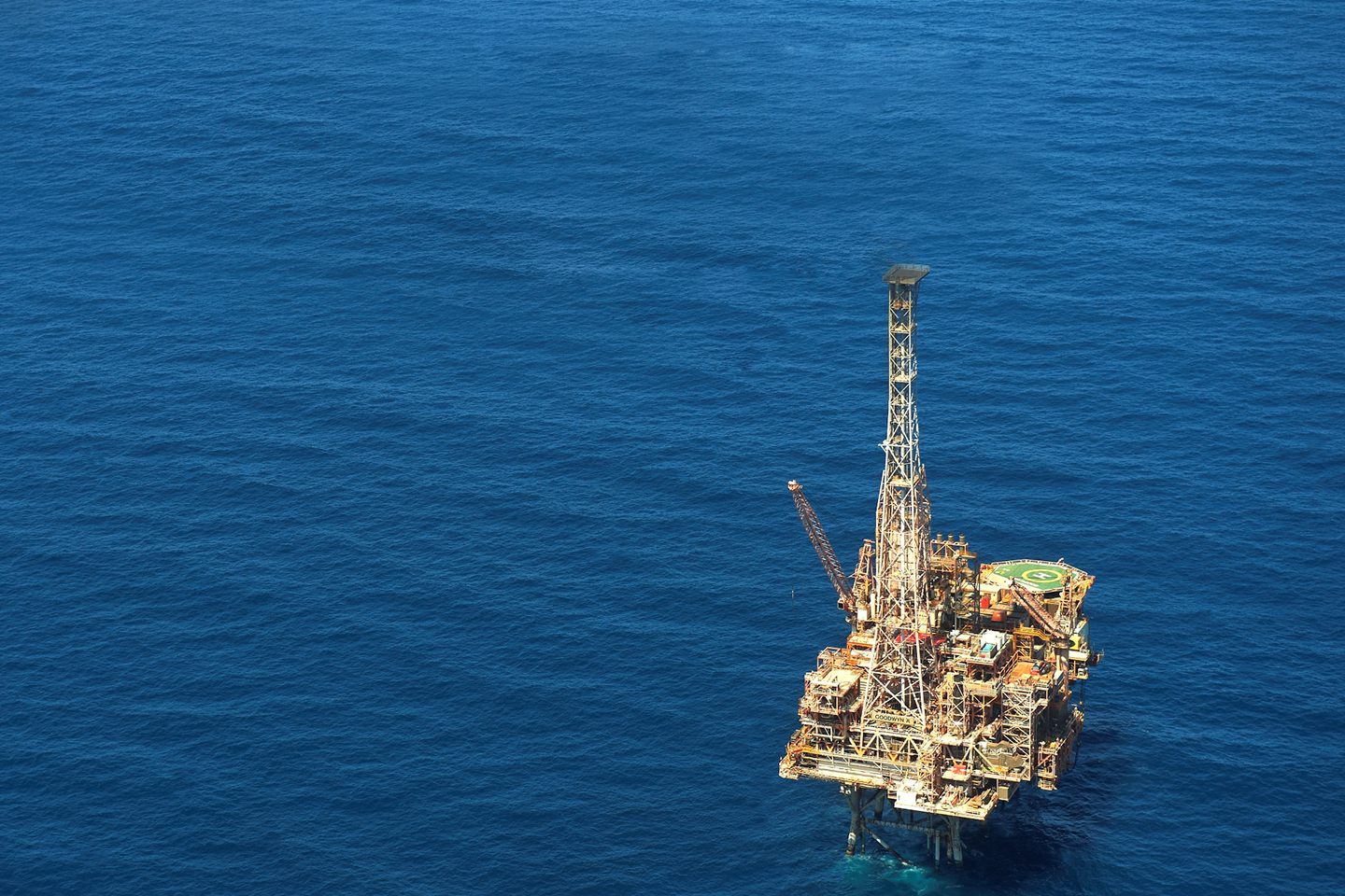 Woodside installs battery power