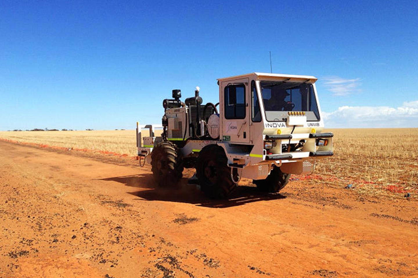 Ausdrill sells Diamond, buys into HiSeis