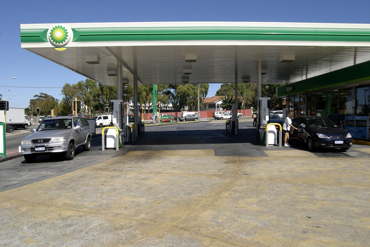 BP backs out of Woolworths petrol deal