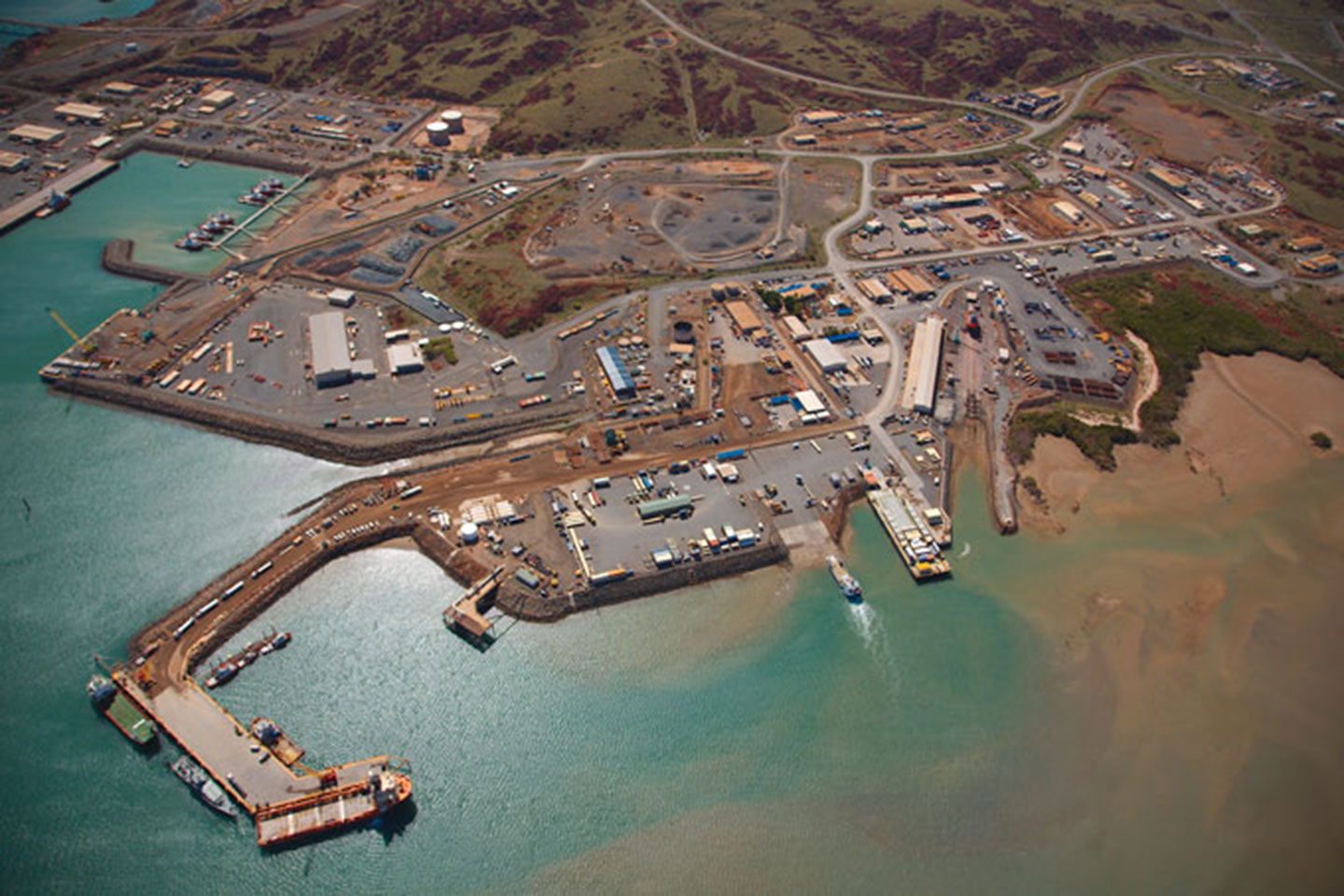Dampier Port to export ammonium