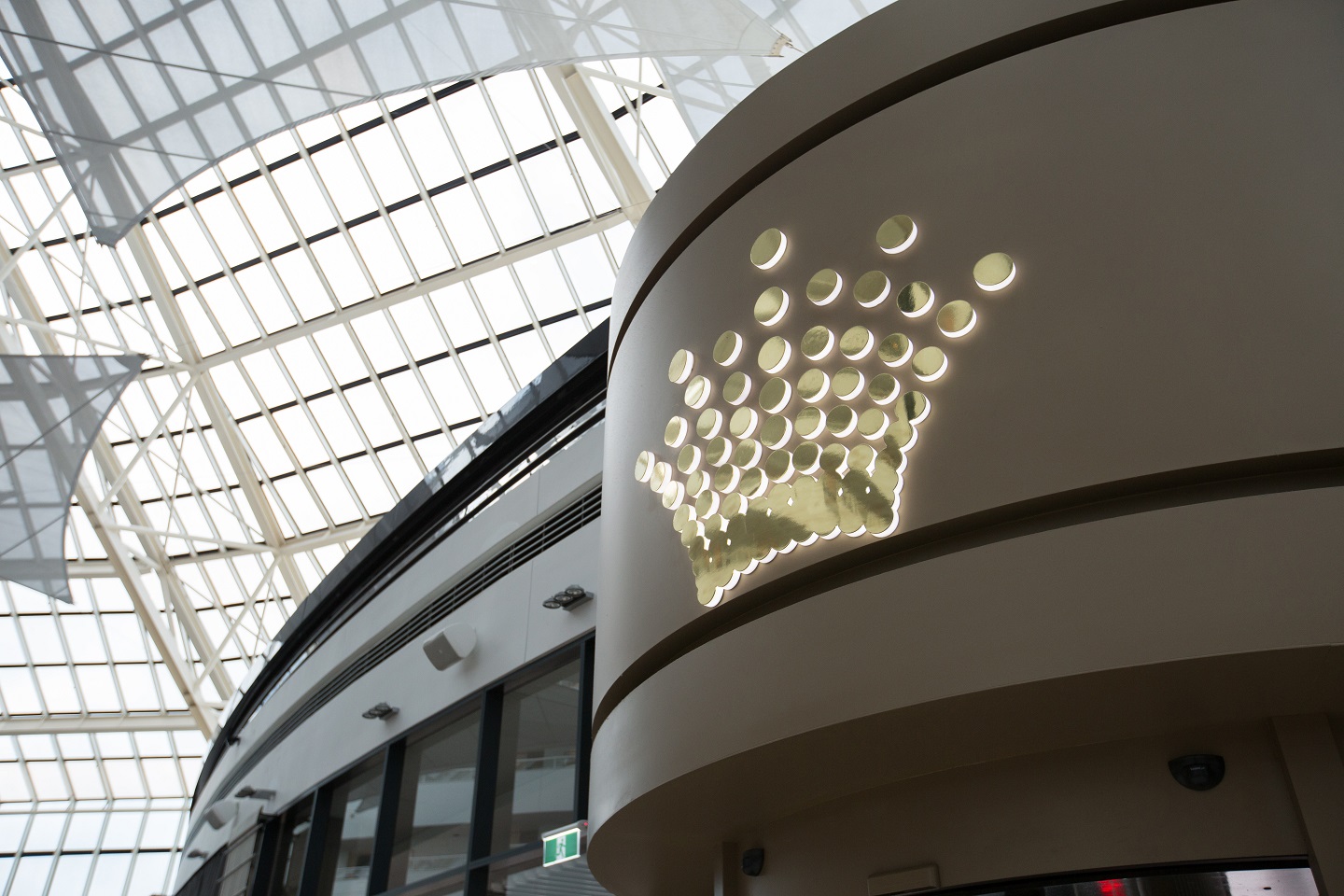 Packer sells $1.76bn Crown stake