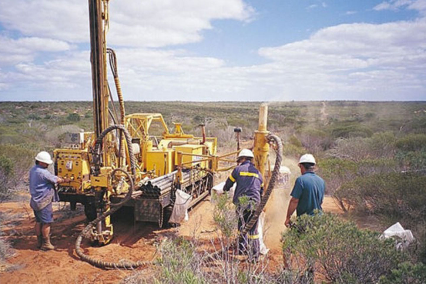 Strandline raises $5.5m