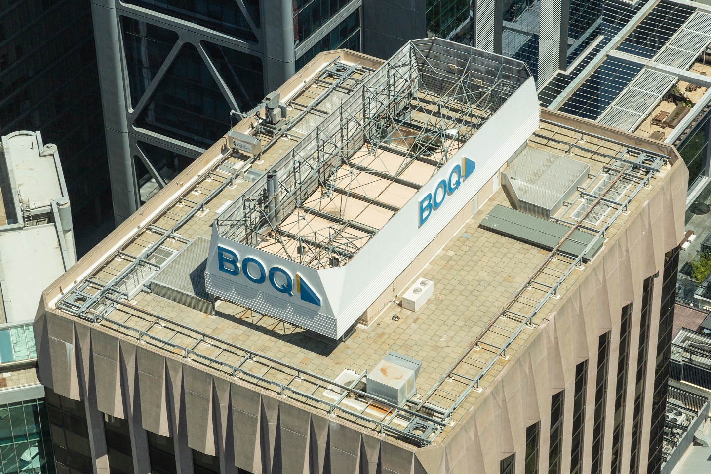 ASIC takes BoQ and Bendigo to court