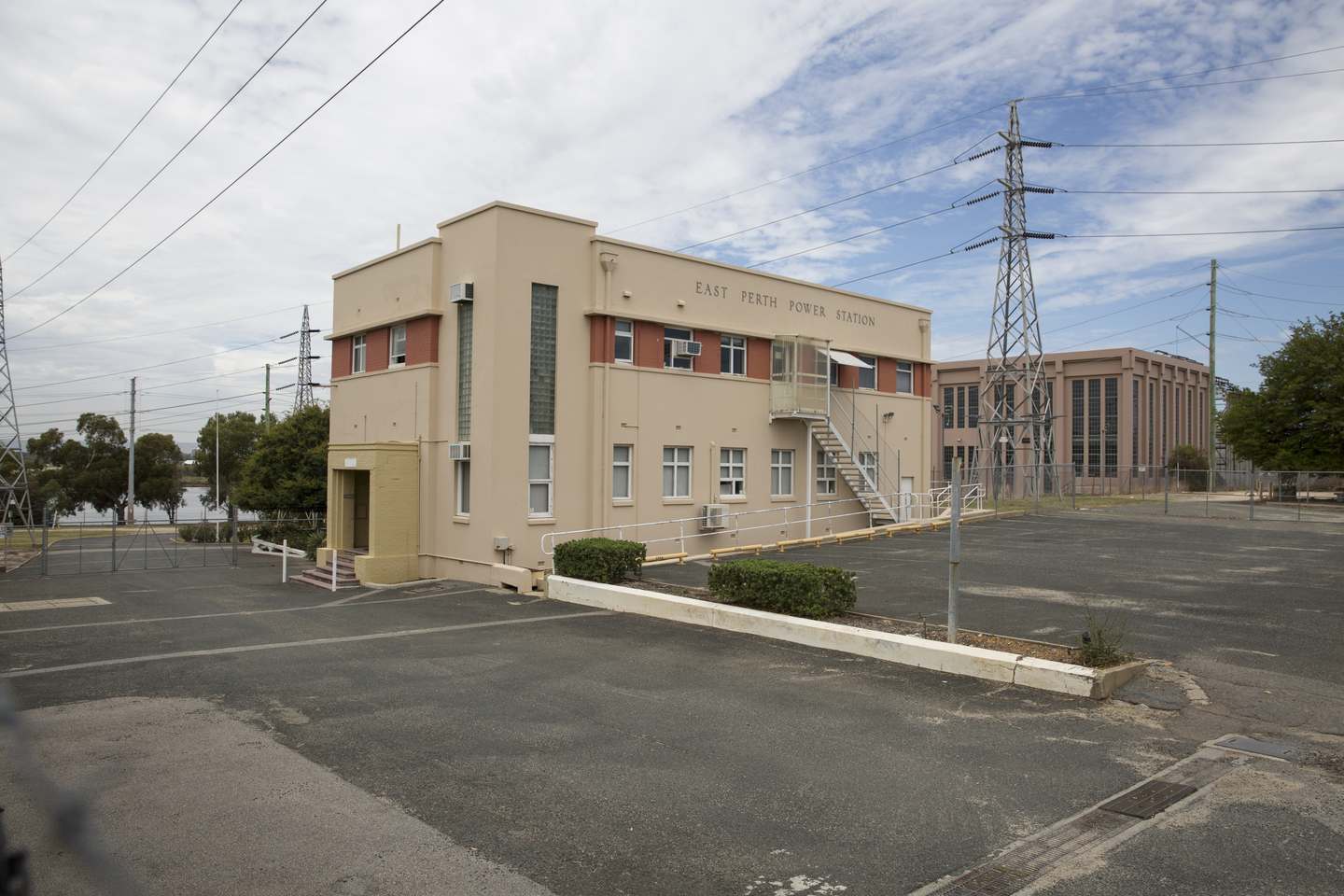 East Perth Power Station developer to be named next year