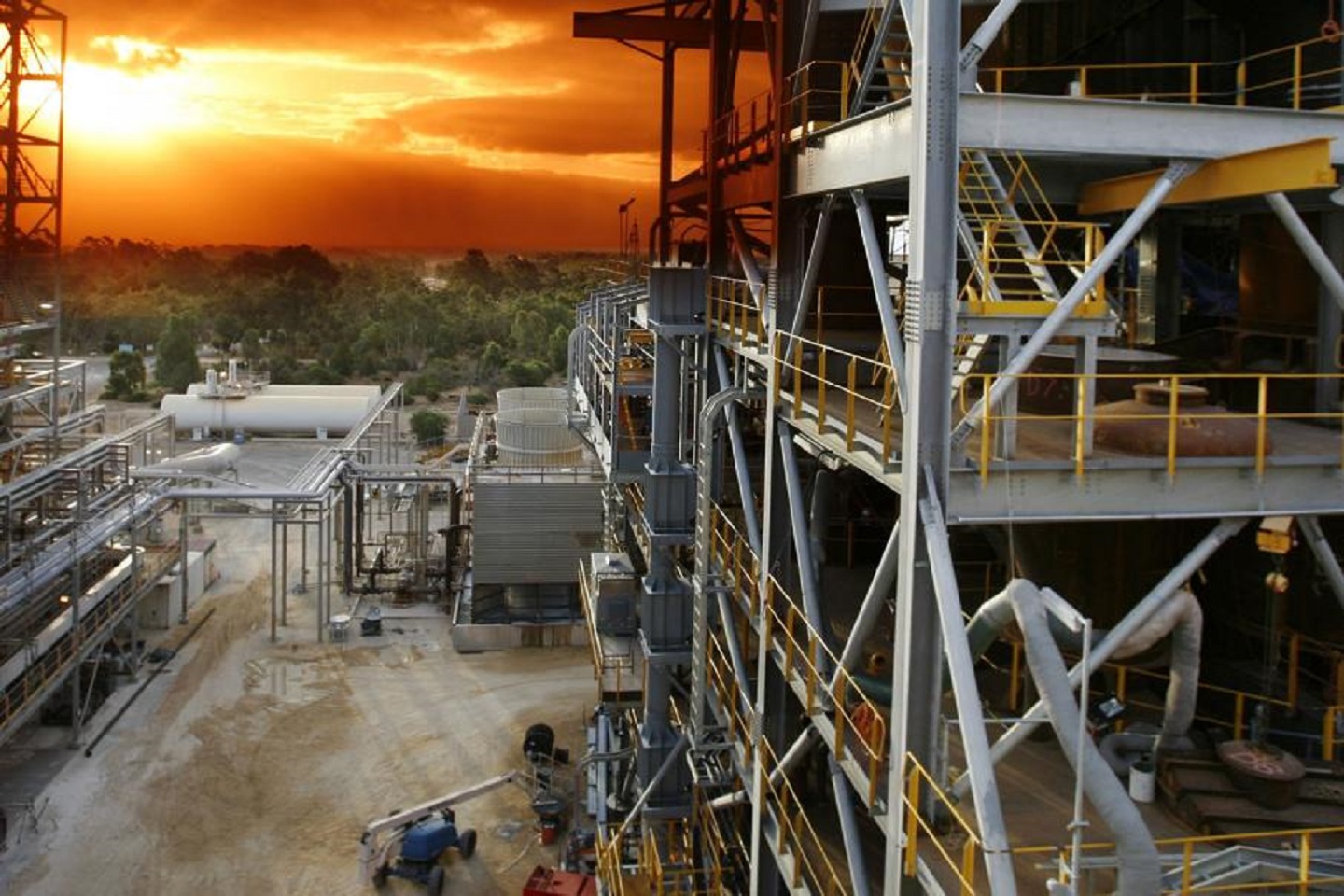 UGL awarded $180m in contracts