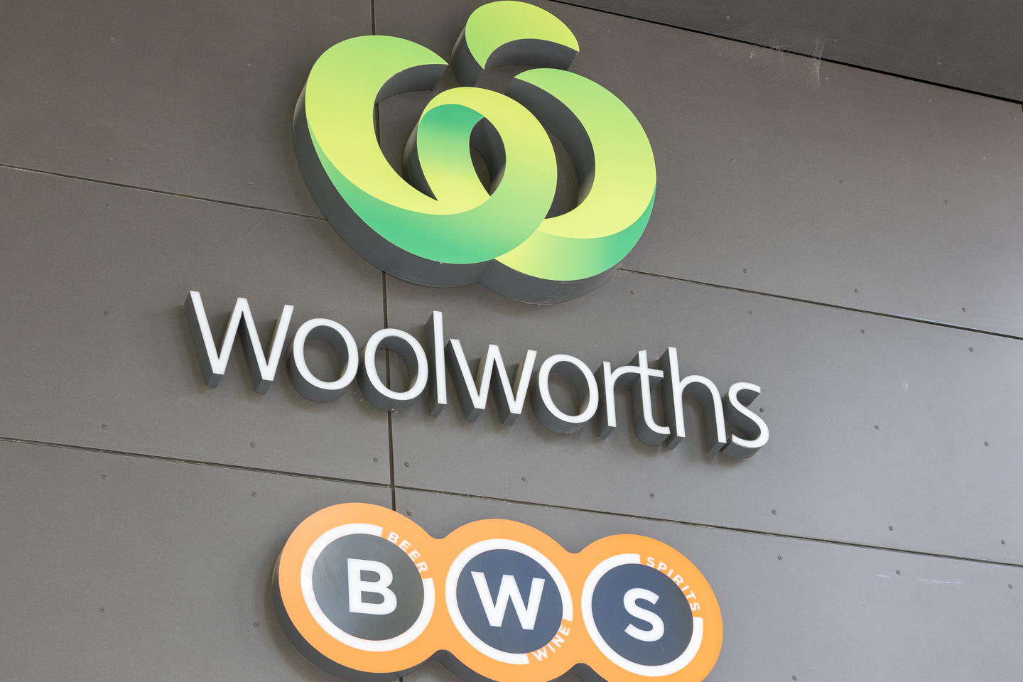 Woolies food sales up on virus panic