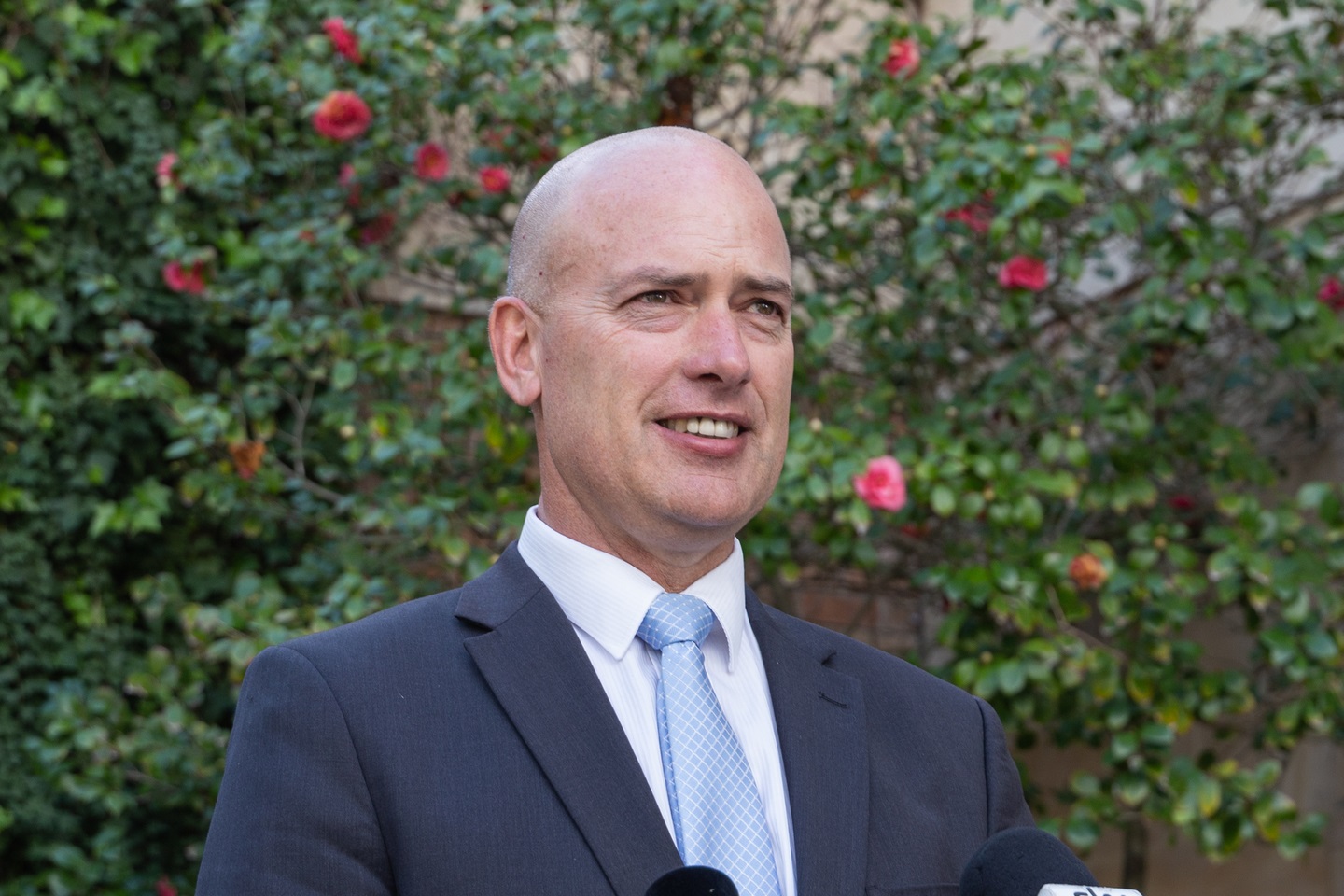 State govt hasn't done enough: Nalder