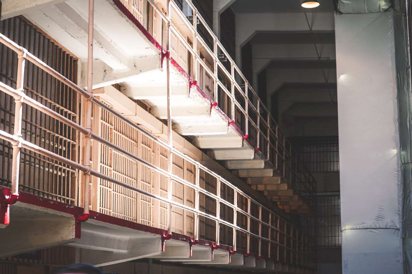 Serco wins Acacia Prison tender