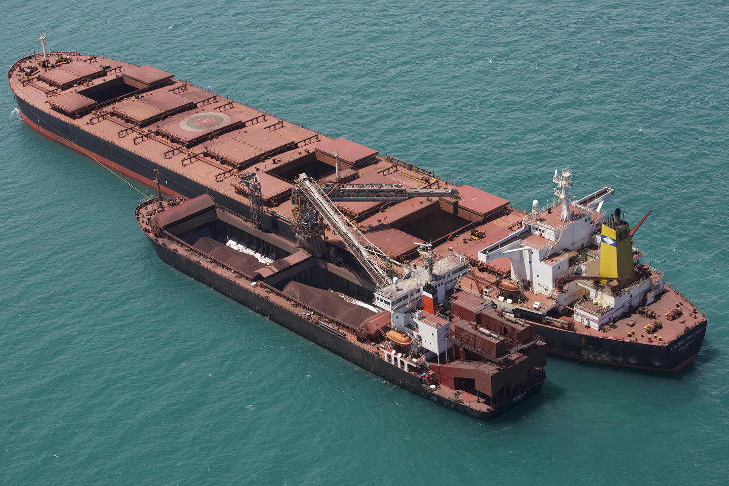 MinRes moving on Ashburton iron ore port