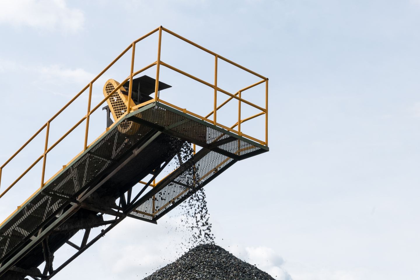 MC Mining seeks funding for South African project