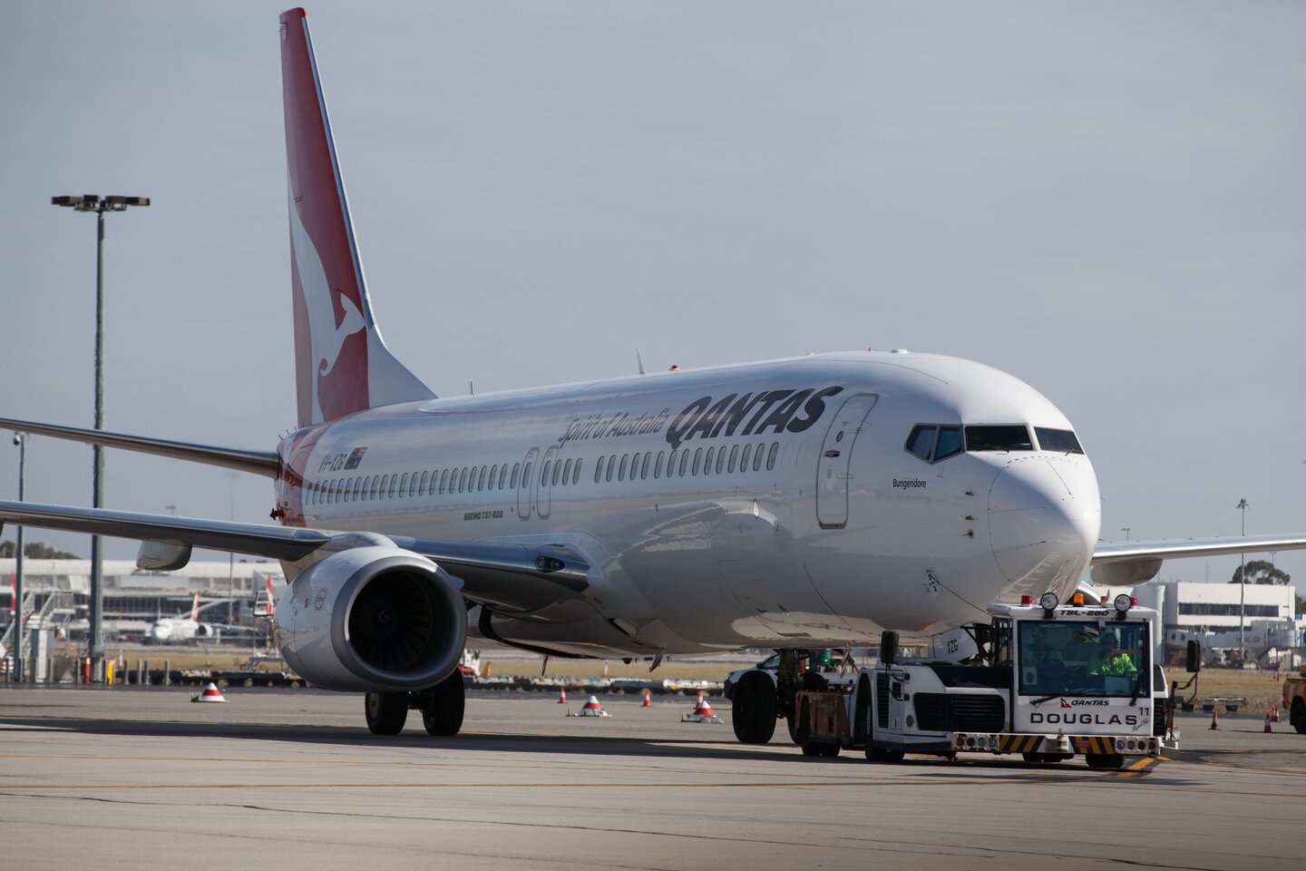 Qantas records $1.25bn profit