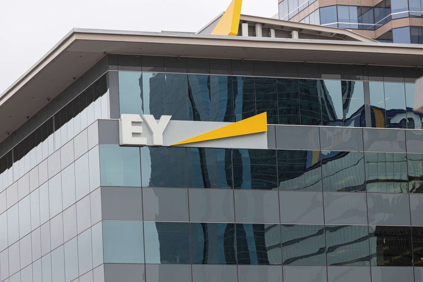 EY cutting 148 jobs