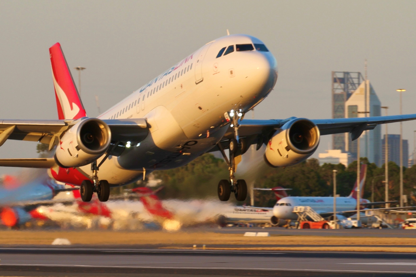 QantasLink launches new routes