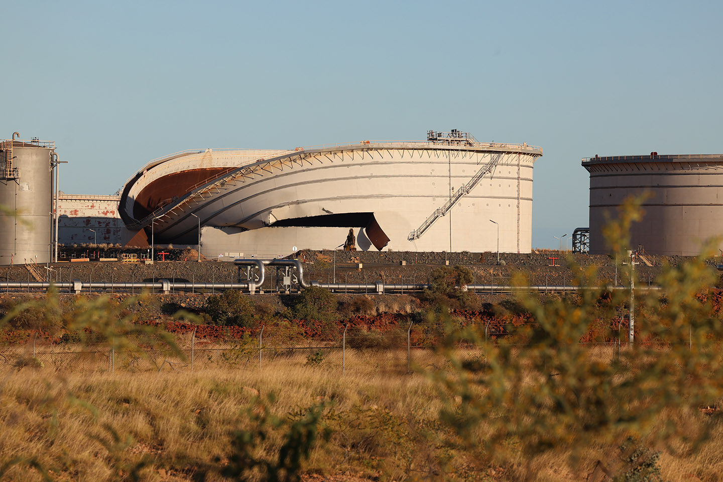 Collapsed Karratha Gas Plant tank is decommissioning, Woodside says