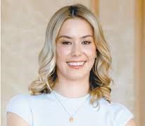 Elle Farris